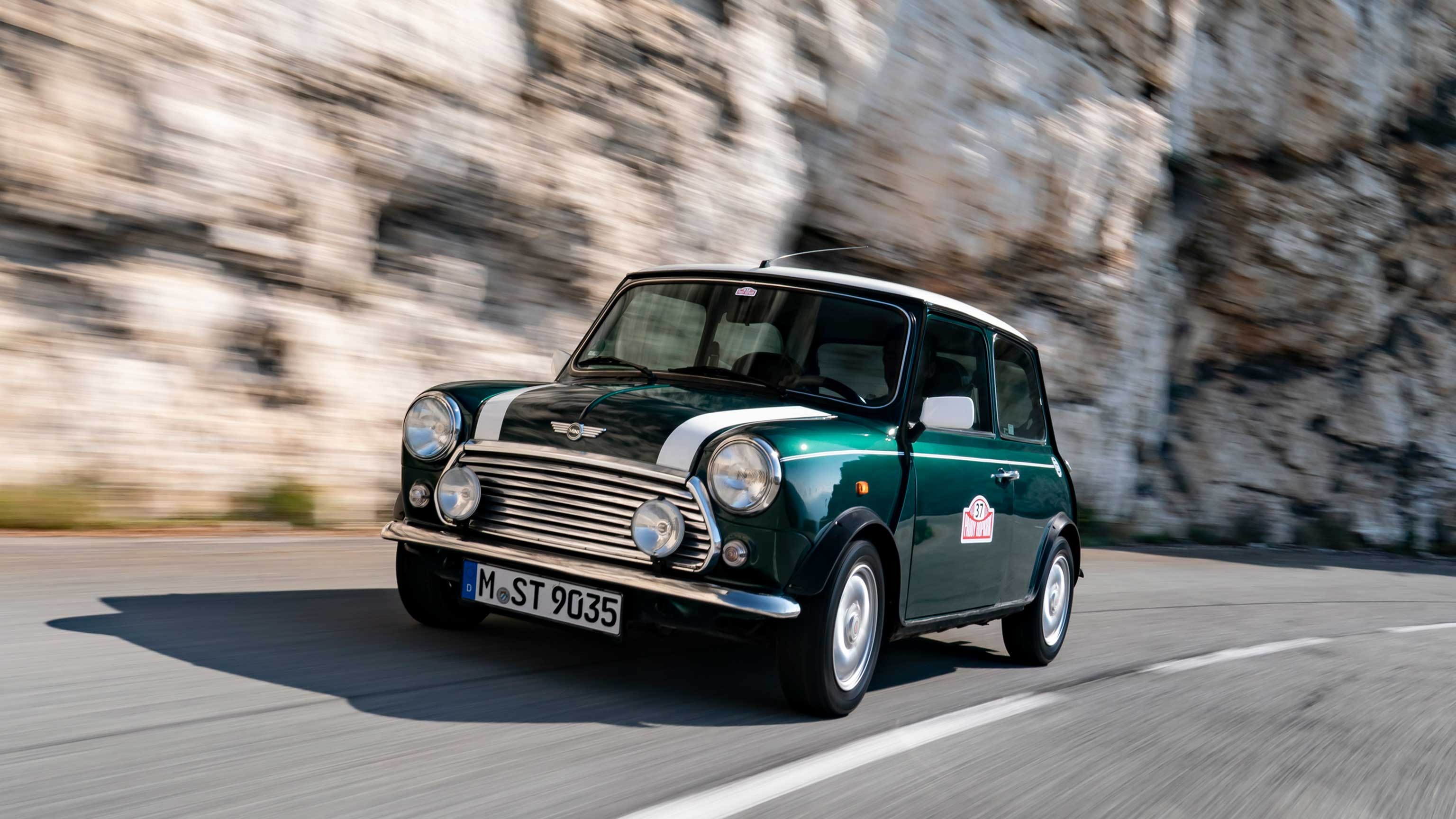Paddy Hopkirk: Gentleman, Legend in the Classic Mini and Fifth Beatle ...