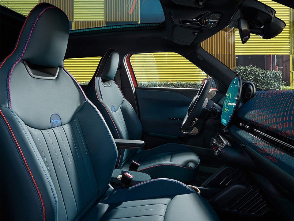 ALL-ELECTRIC MINI ACEMAN. | MINI.com