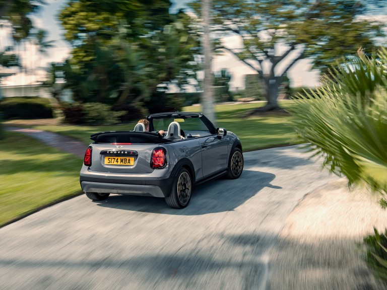 THE NEW MINI COOPER CONVERTIBLE. | MINI.com