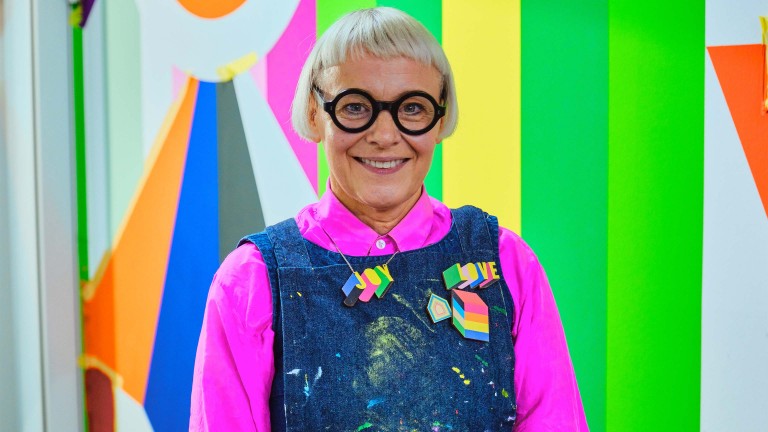 MINI X MORAG MYERSCOUGH – SPREADING BIG LOVE BY DESIGN. | MINI.com